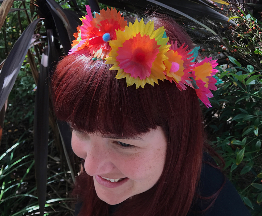 Patty Pan Flower Headband | Paper & Card | CleverPatch - Art & Craft ...